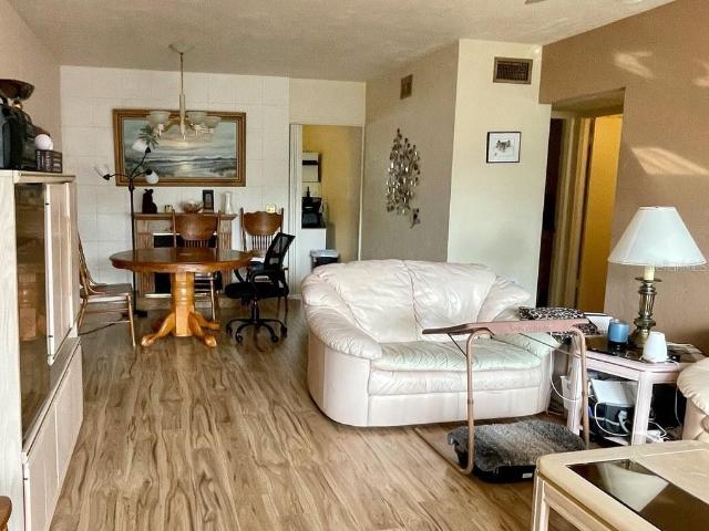 4060 55th St N, Unit 1209, Kenneth City, FL 33709 | MLS #TB8348