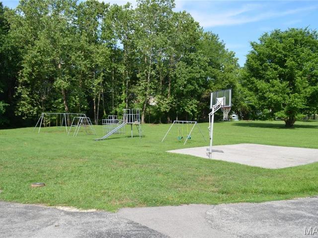 4061 Elm Dr, Catawissa, MO 63015 | MLS #25060 | Compass