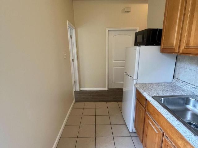 4061 Powelton Ave 1F, Philadelphia, PA