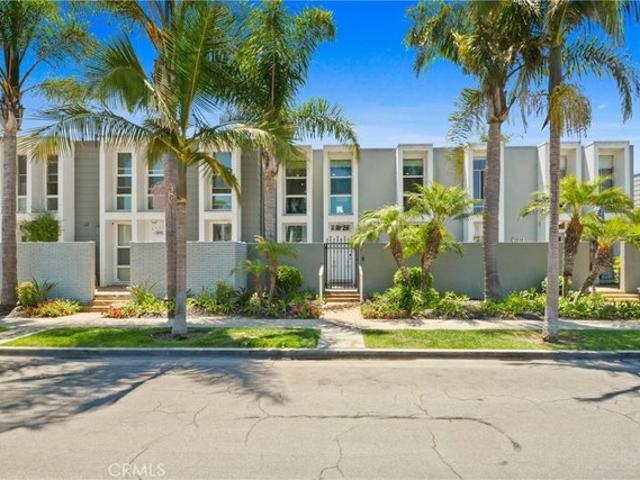 4062 Aladdin Dr, Huntington Beach, CA 92649