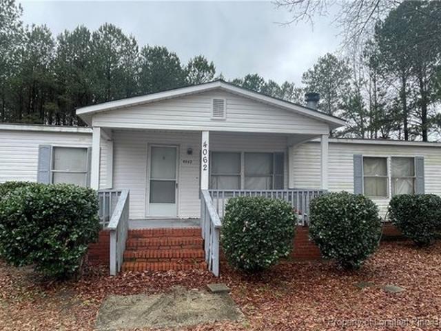4062 Dudley St, Fayetteville, NC 28312