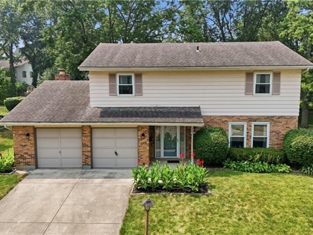 4062 Quail Bush Dr, Dayton, OH 45424