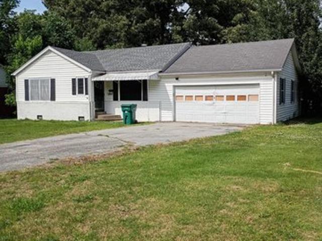 4062 Ragsdale Dr, Milan, TN 38358