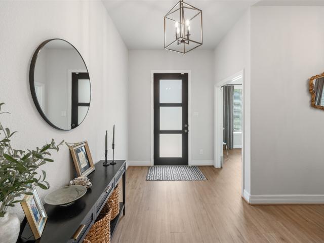 40638 Goldeneye Place