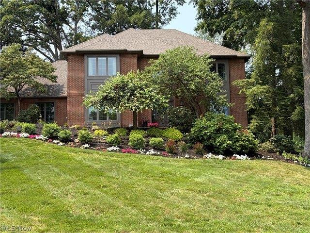 4063 Dunoon Cir NW, Canton, OH 44718