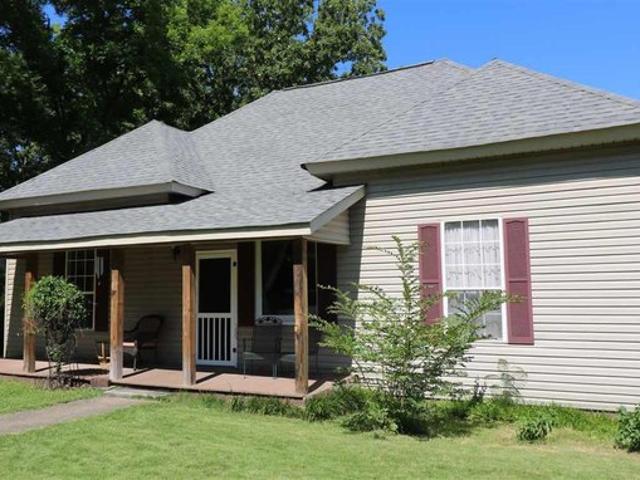 406 26th St N, Pell City, AL 35125