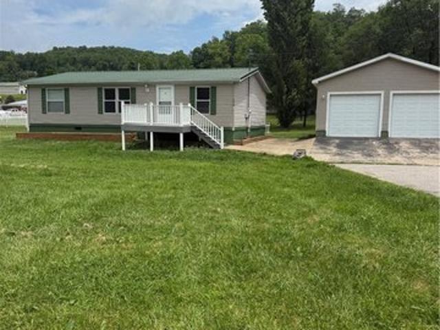 406 410 Harbour Ln, Hurricane, WV 25526