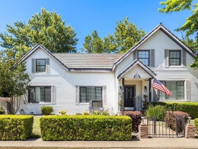 406 C St, Biggs, CA 95917