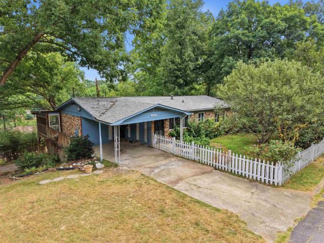 406 Cottonwood Street