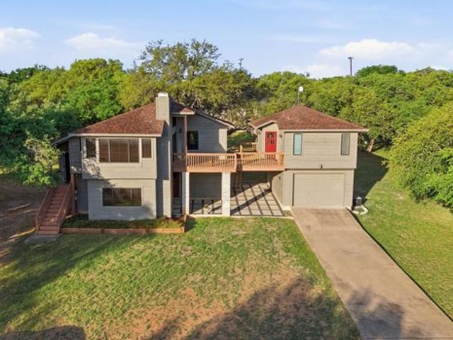 406 Coventry Rd, Spicewood, TX 78669