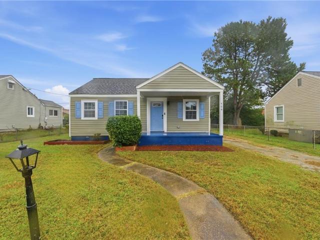 406 Colonial AVE