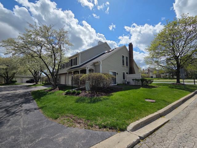 406 College Crossing, Rolling Meadows, IL 60008 | MLS #12623 | Compass
