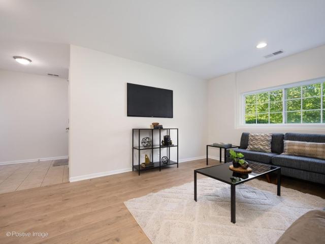 406 Concord Court