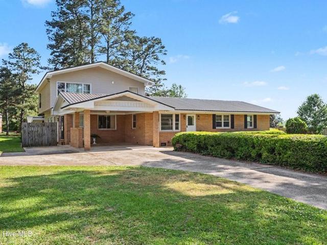 406 Connie Cir, Goldsboro, NC 27530