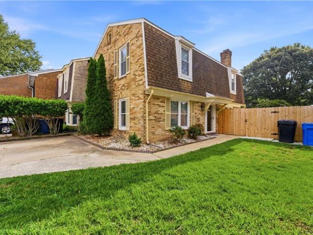 406 Cadbury CIR