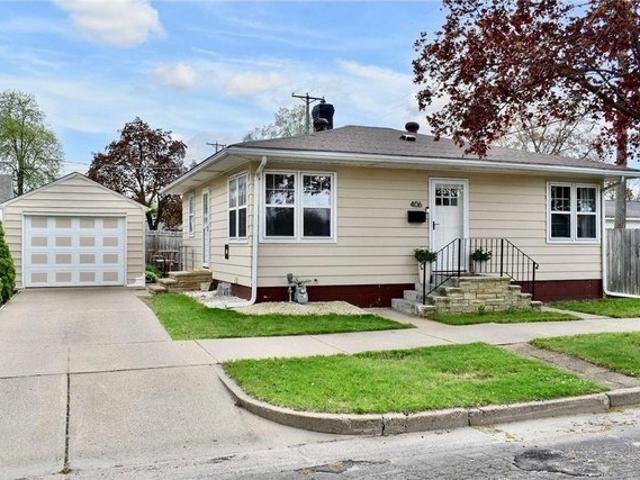 406 Chestnut St, Winona, MN 55987