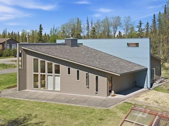 406 Cinderella St, Kenai, AK 99611