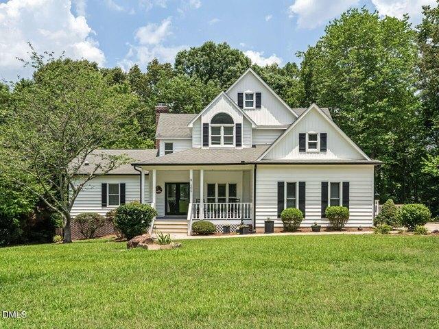 406 Cricket Hearth Rd, Sanford, NC 27330