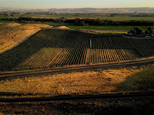 406 A Lower Dry Creek Road