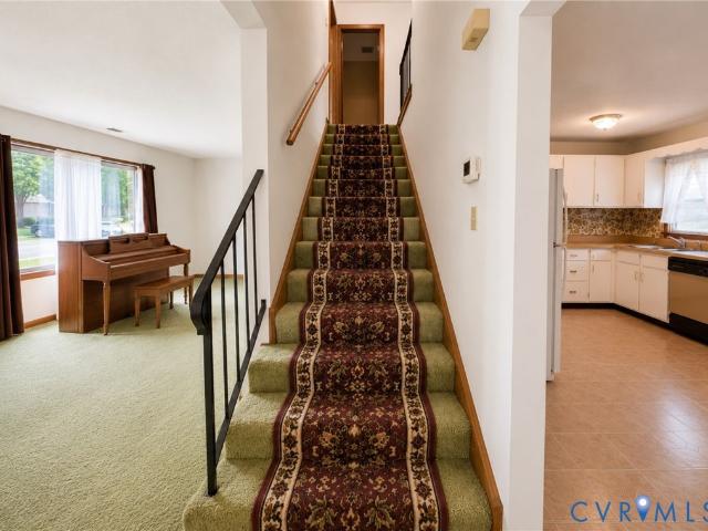 406 Alamosa Drive