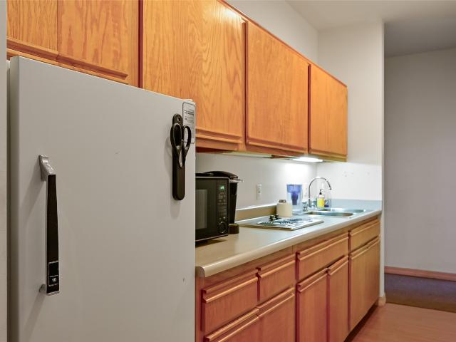 406 Botulph Lane 2