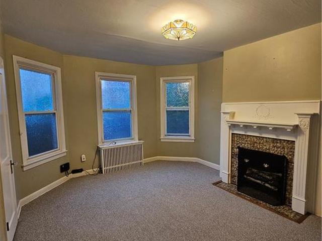 406 Boulevard 1