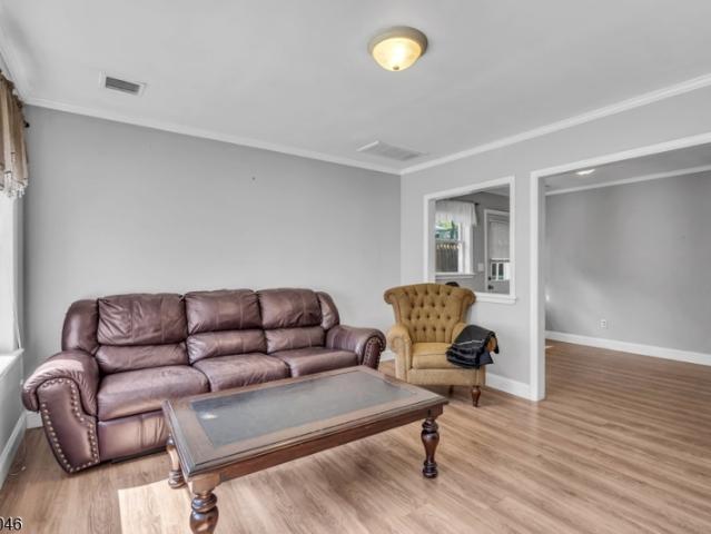406 Brooklyn Mountain Rd
