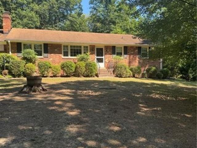 406 Bunker Cir, Sandston, VA 23150