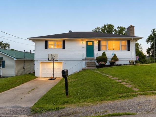 406 Grand Ave, Bridgeport, WV 26330