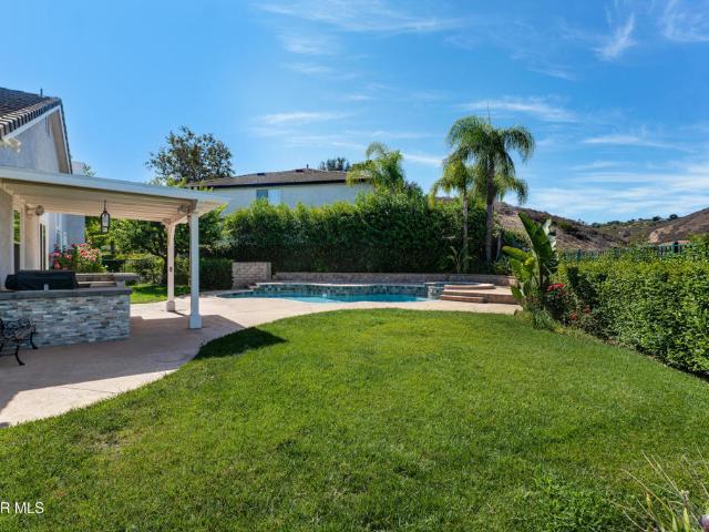 406 Granite Hills Street