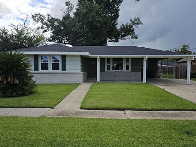 406 Dauphine Ave, Houma, LA 70363