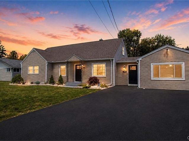 406 Drexler St, Liverpool, NY 13088