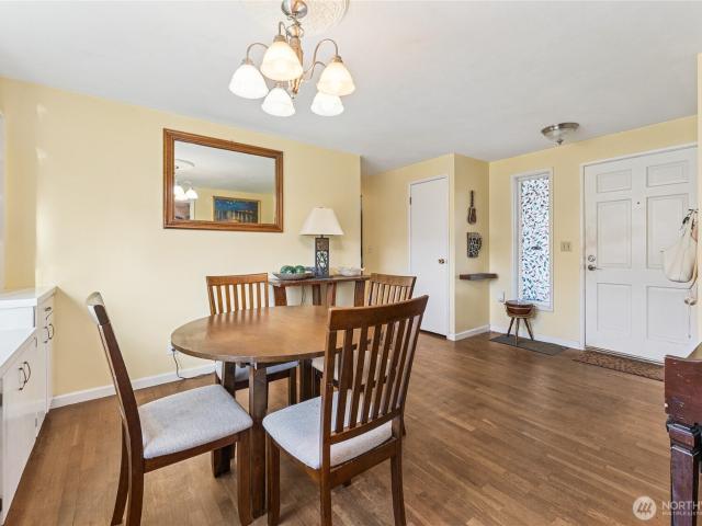 406 Dupont Avenue
