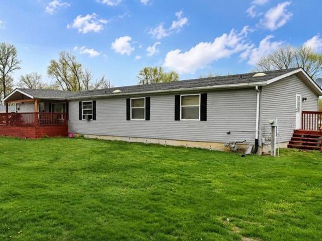 406 E Hancock Ave, Mitchell, IN 47446