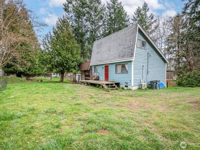 406 E Madrona Blvd NW, Lakebay, WA 98349