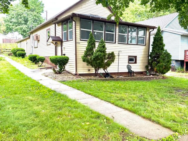 406 E Saint Paul Street