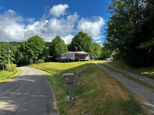406 Ferguson Lane