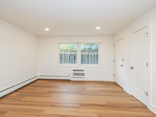 406 Franklin Avenue # 1B