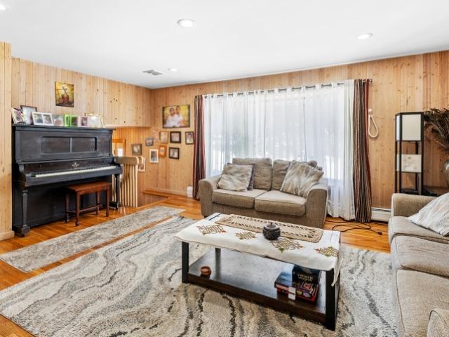 406 Kinderkamack Rd