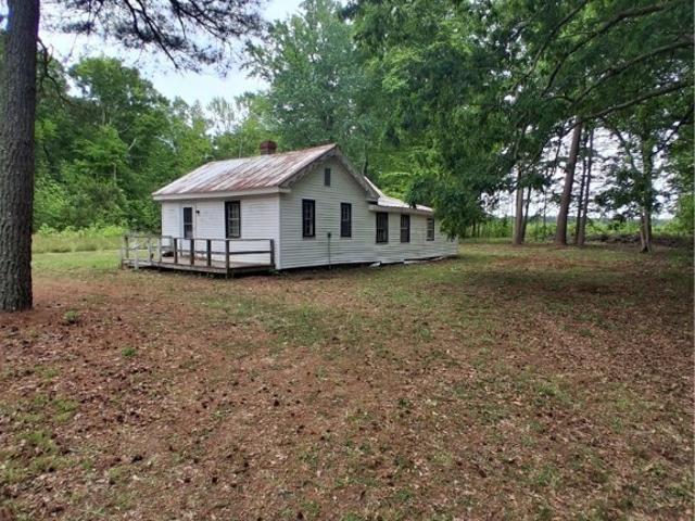 406 Hamburg Rd, Port Haywood, VA 23138 | MLS #2611 | Compass