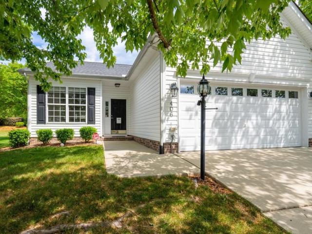 406 Indian Elm Ln, Cary, NC 27519