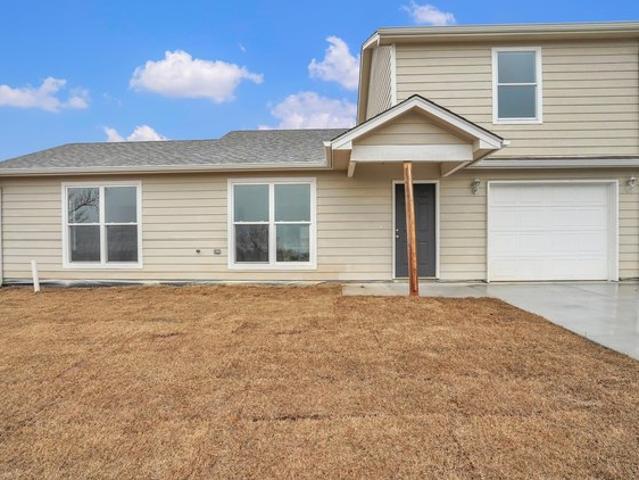 406 Oak Hill Cir, Kiefer, OK 74041