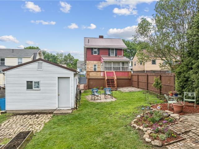 406 Overlook Dr