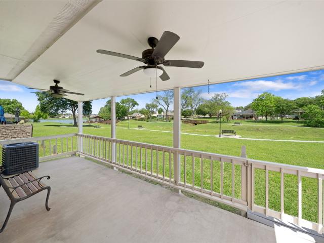 406 Lazy Ln, Montgomery, TX 77356 | MLS #11140