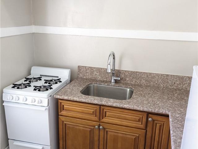 406 Linden Avenue 11
