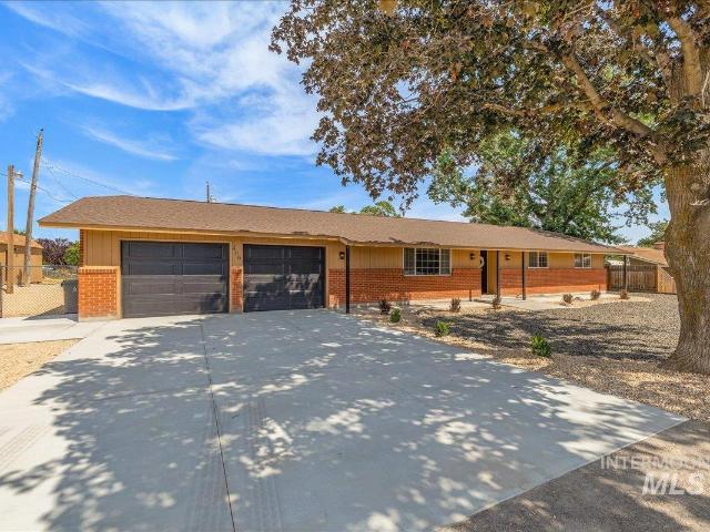 406 Lindenwood Dr