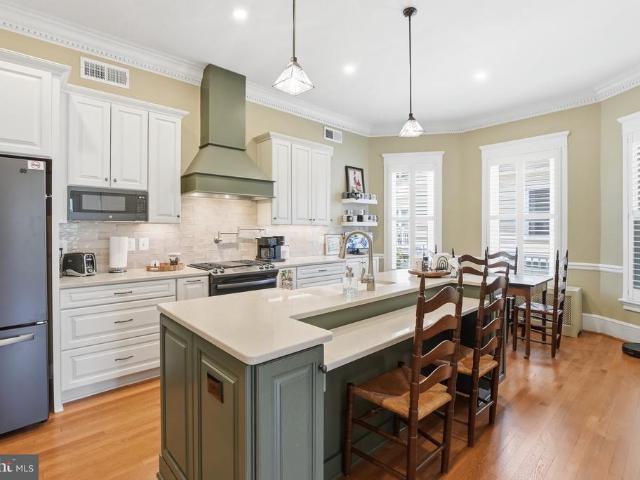 406 macoy ave