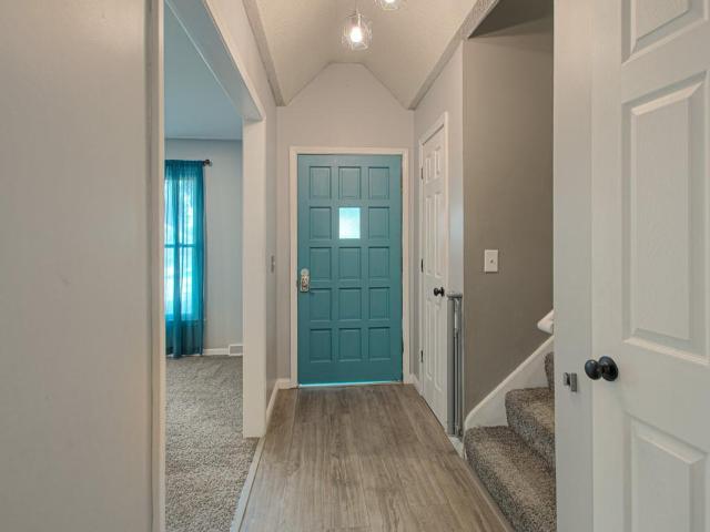 406 Meadow Lane