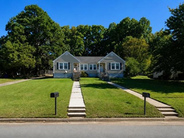 406 N 408 5th St, Mebane, NC 27302