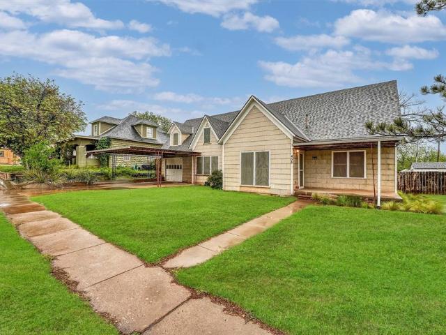 406 N 4th Street